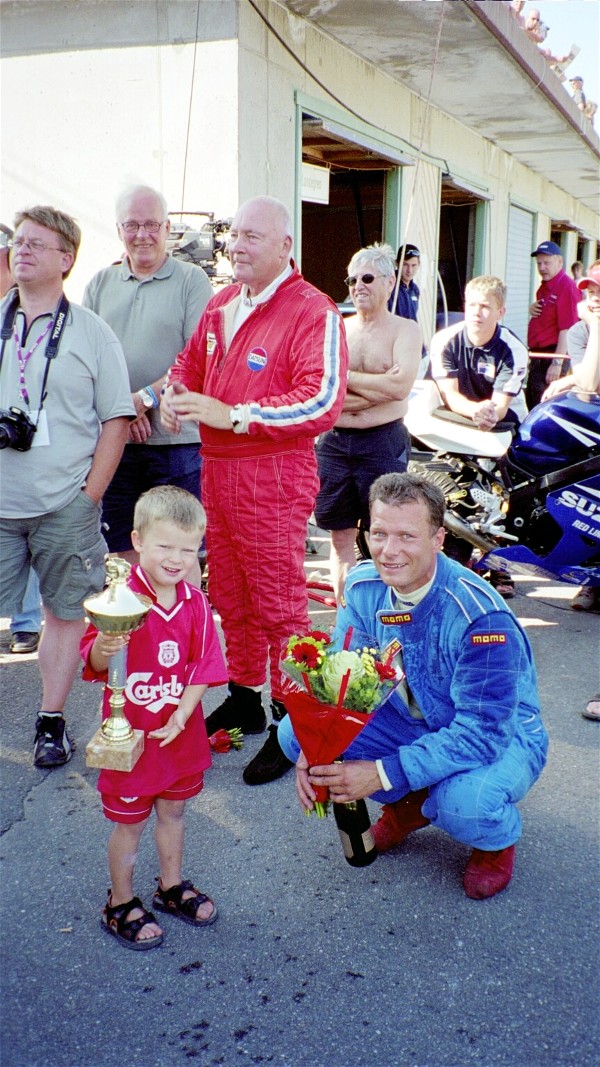 LINDSEY RACING - Your Porsche Performance Parts Center: ESPEN BRATLI